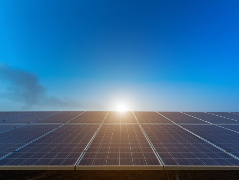 5 Factors That Influence Solar Panels Presentation